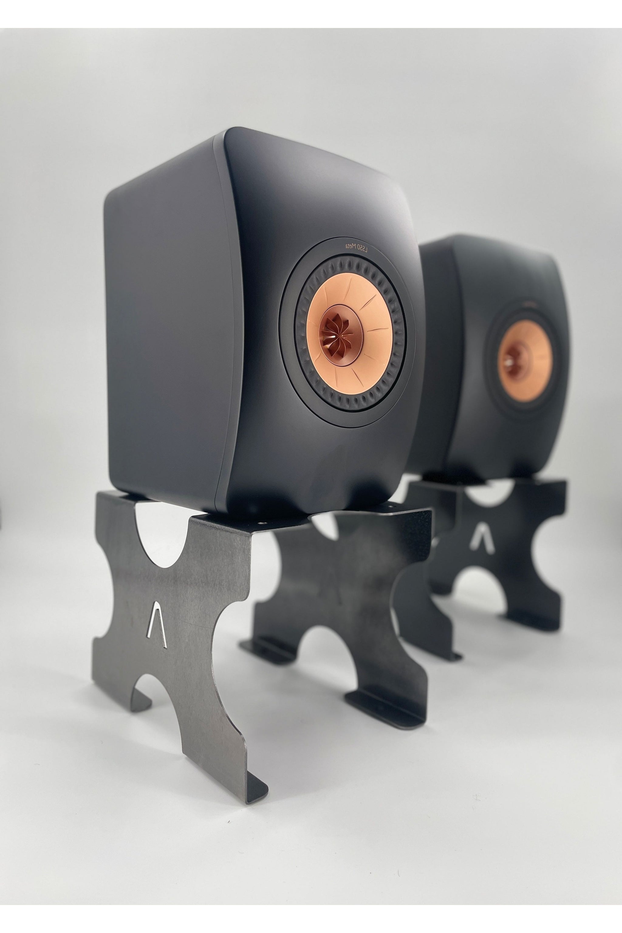 Underpass Desktop Speaker Stands – Apache Audio