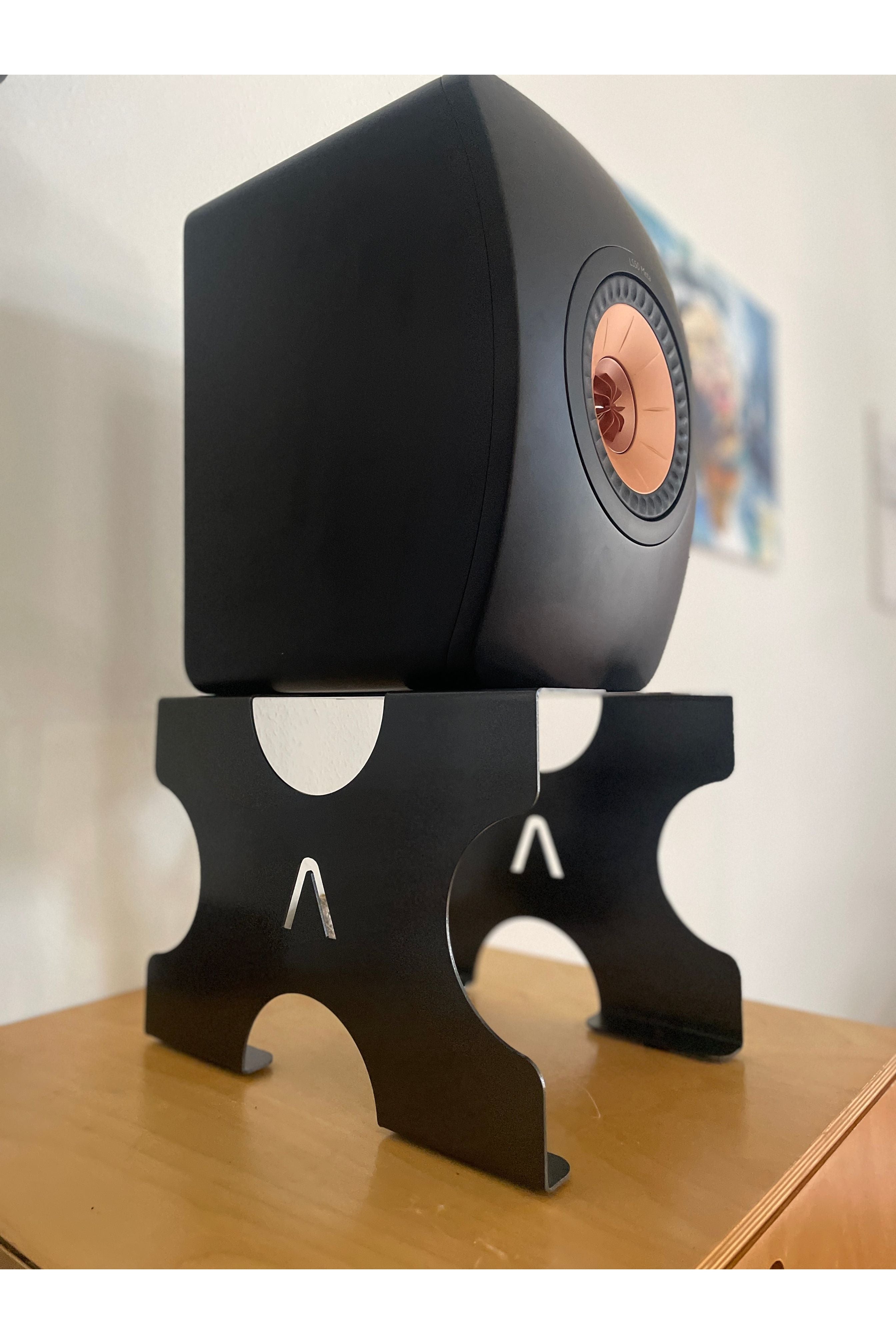 Underpass Desktop Speaker Stands – Apache Audio